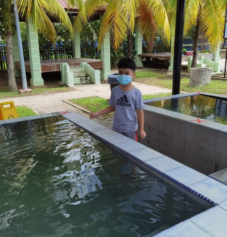 √ KOLAM AIR PANAS GADEK: Review & Harga Tiket 2024